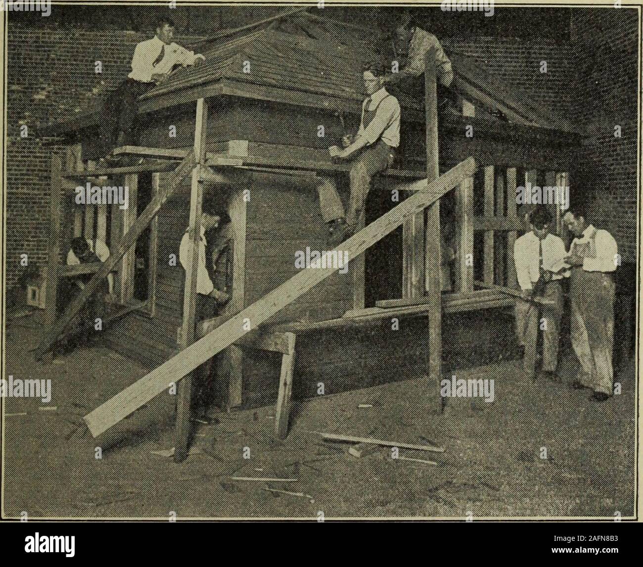 Stair stringers hi-res stock photography and images - Alamy