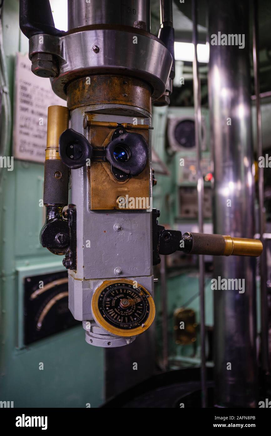 Submarine Control Room Stock Photos & Submarine Control Room Stock ...