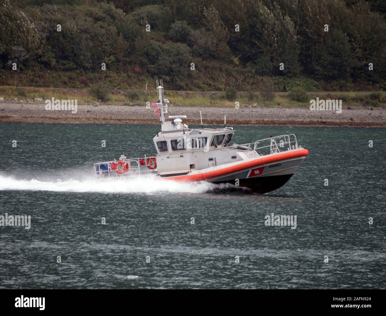 USCG 37 ft Patrol Boat Stock Photo - Alamy