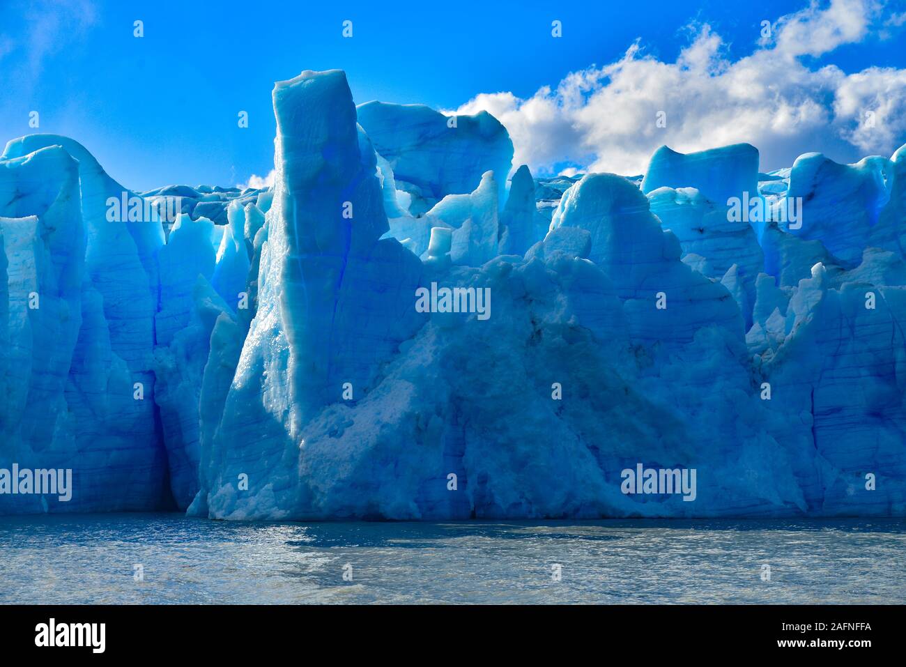Glacier grey and lake grey hi-res stock photography and images - Alamy