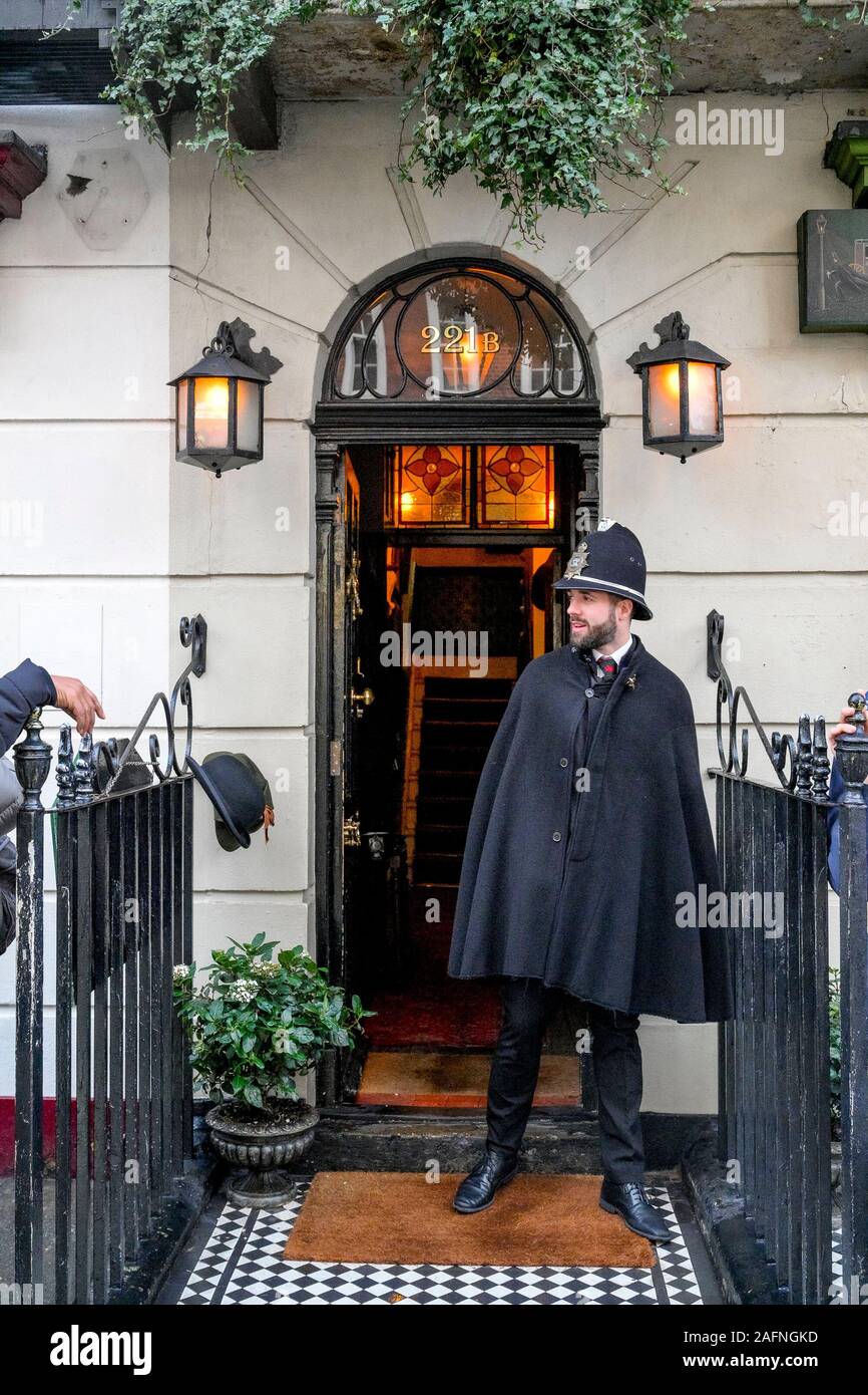 England london 221b baker street hi-res stock photography and images ...