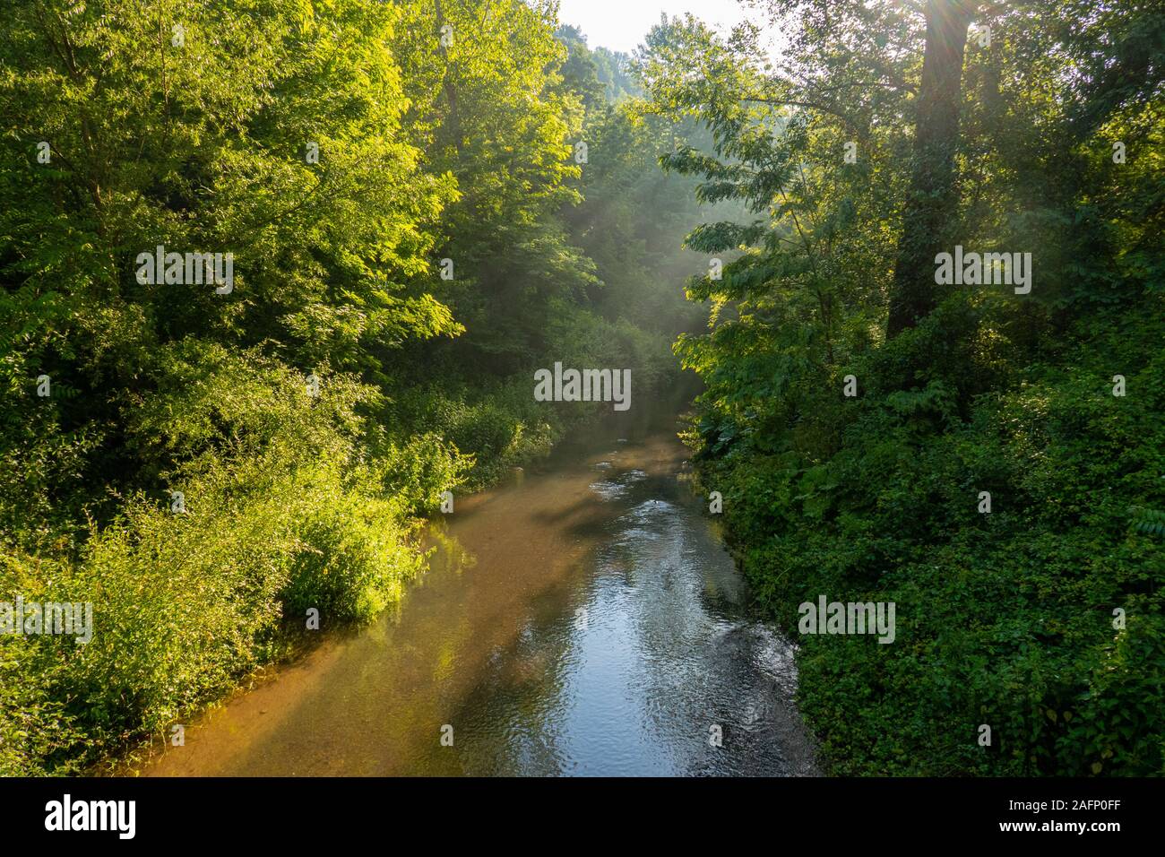 Sunrays reflection hi-res stock photography and images - Alamy