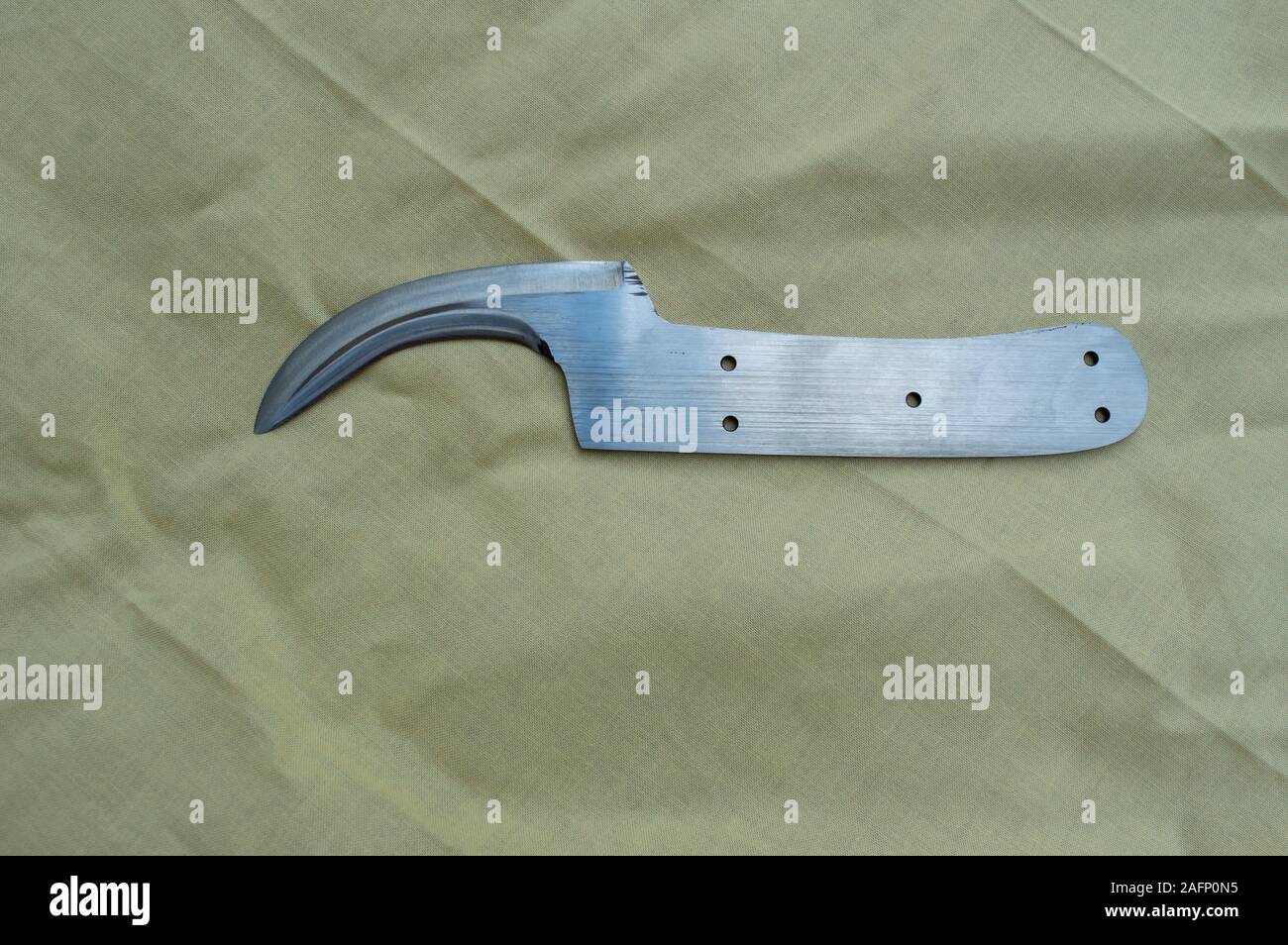 Curved blade hi-res stock photography and images - Alamy