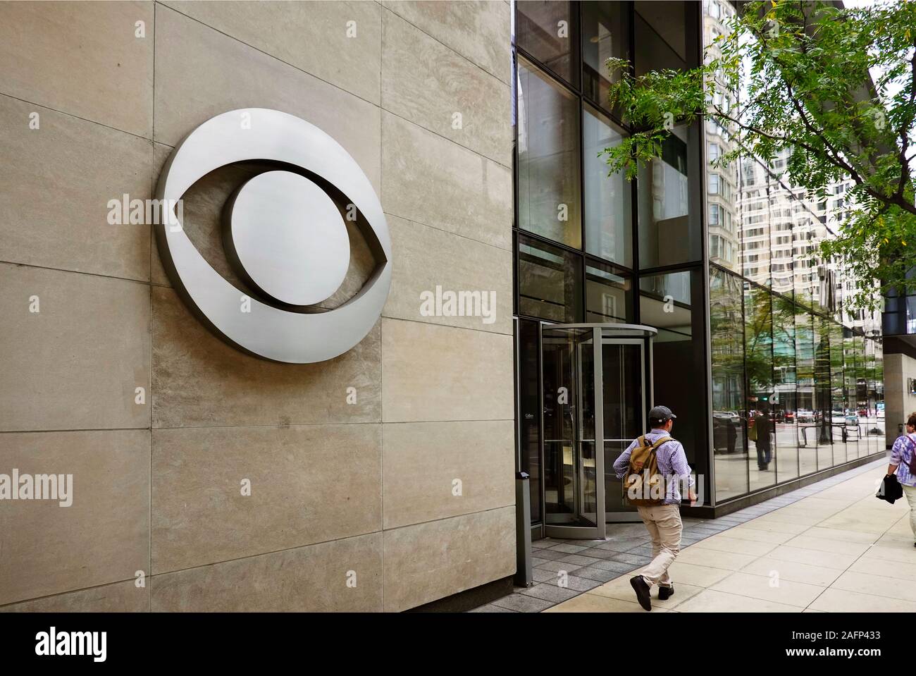 CBS building in Chicago Illinois Stock Photo - Alamy
