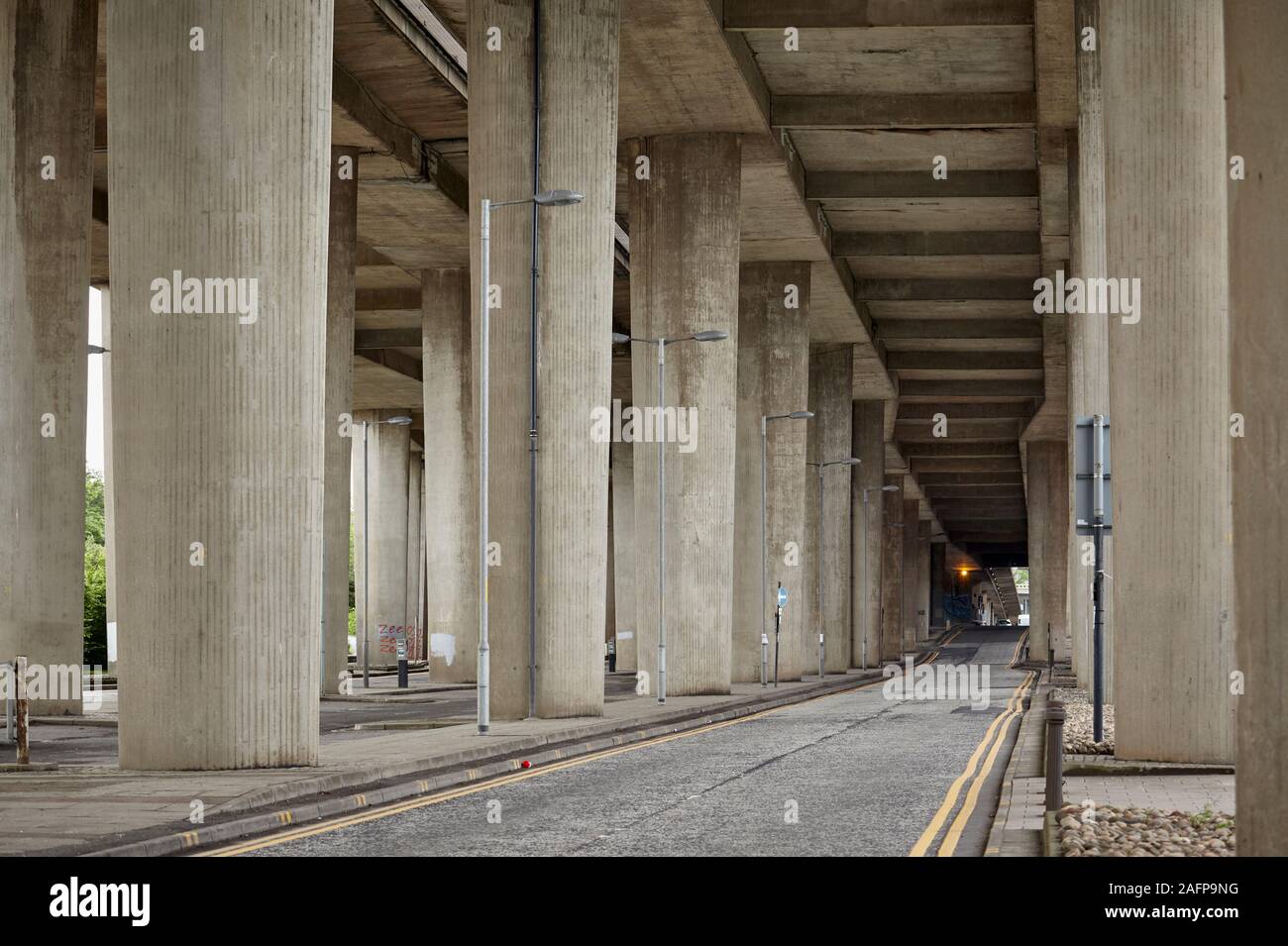 Under the subway viaduct hi-res stock photography and images - Alamy