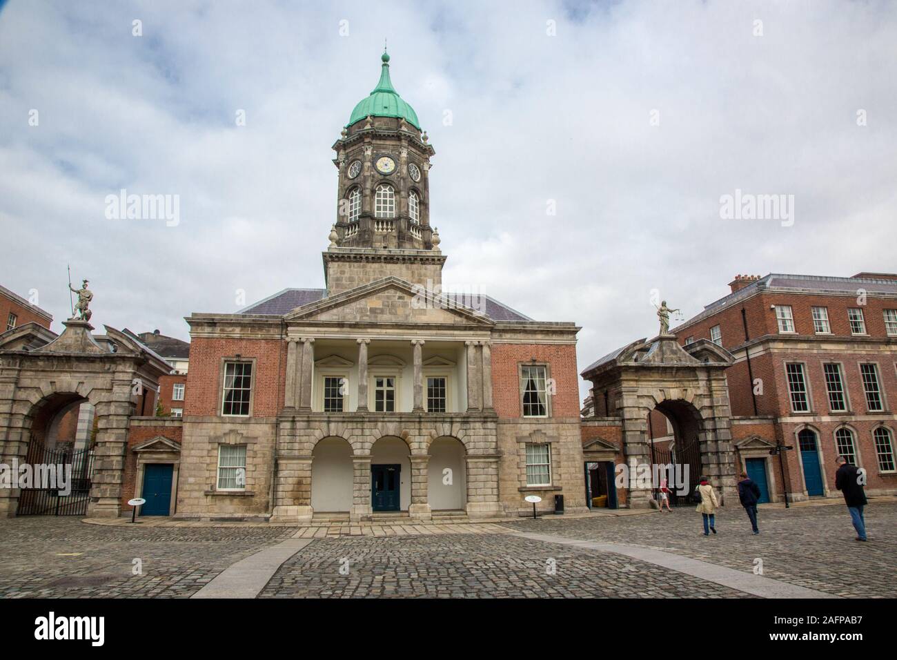 The liberties dublin hi-res stock photography and images - Alamy