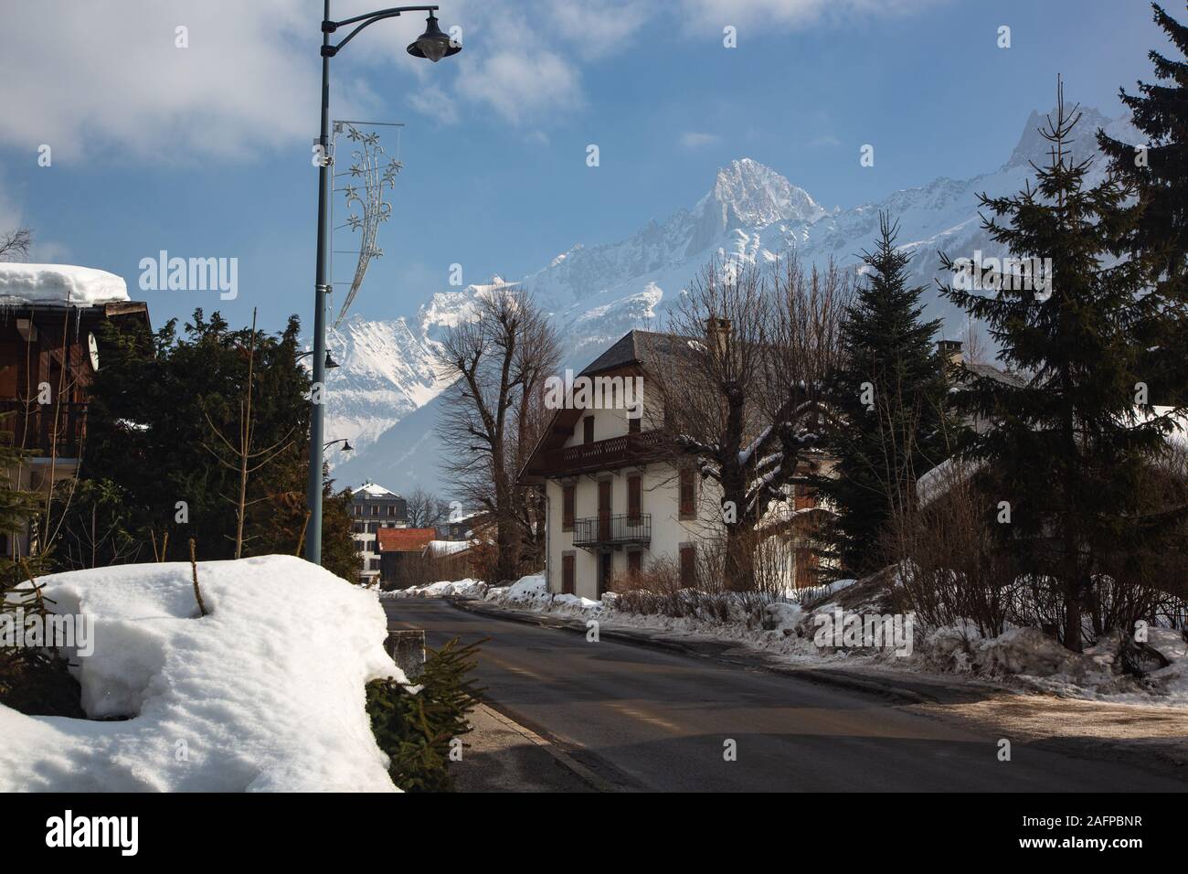 Downtown chamonix france hi-res stock photography and images - Alamy