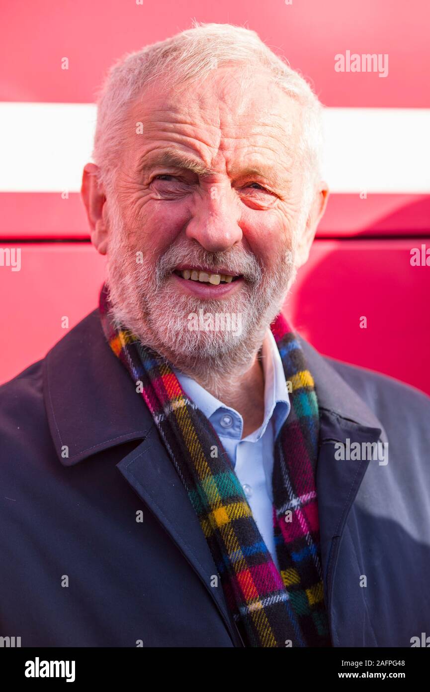 At sainsburys in hamilton hi-res stock photography and images - Alamy