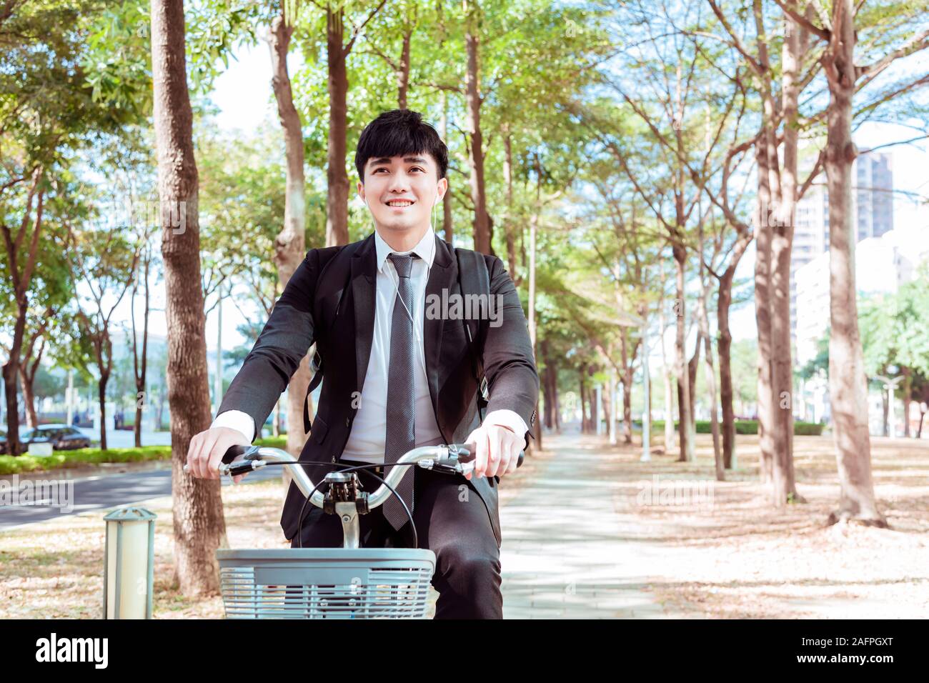 Morning biking hi-res stock photography and images - Alamy