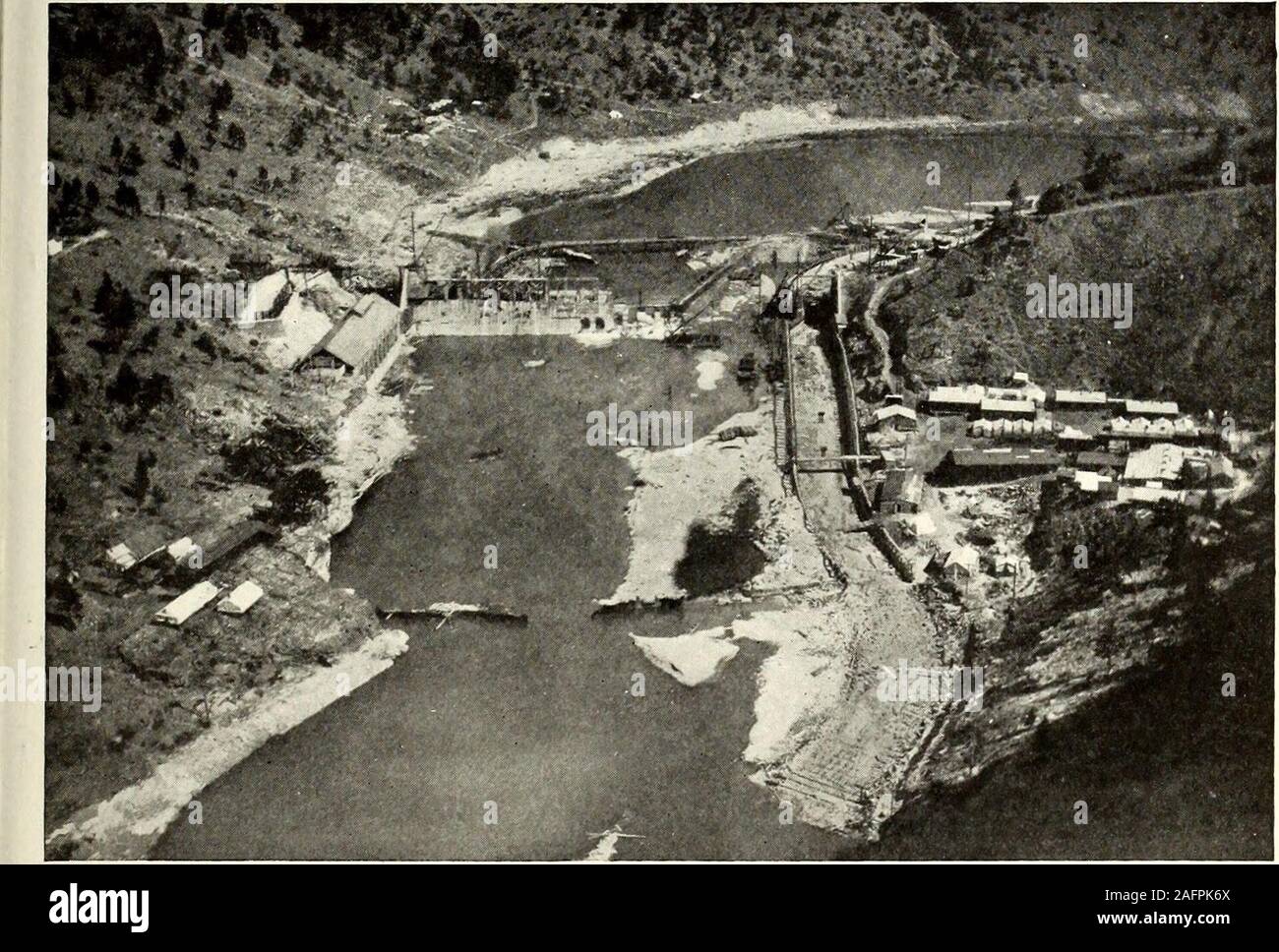 Pneumatic caissons hi-res stock photography and images - Alamy