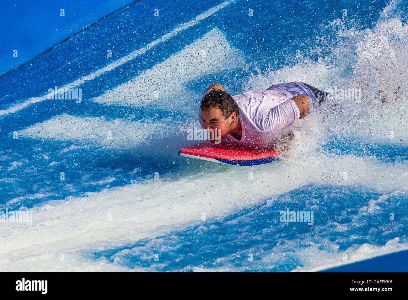 Flowrider hi-res stock photography and images - Alamy