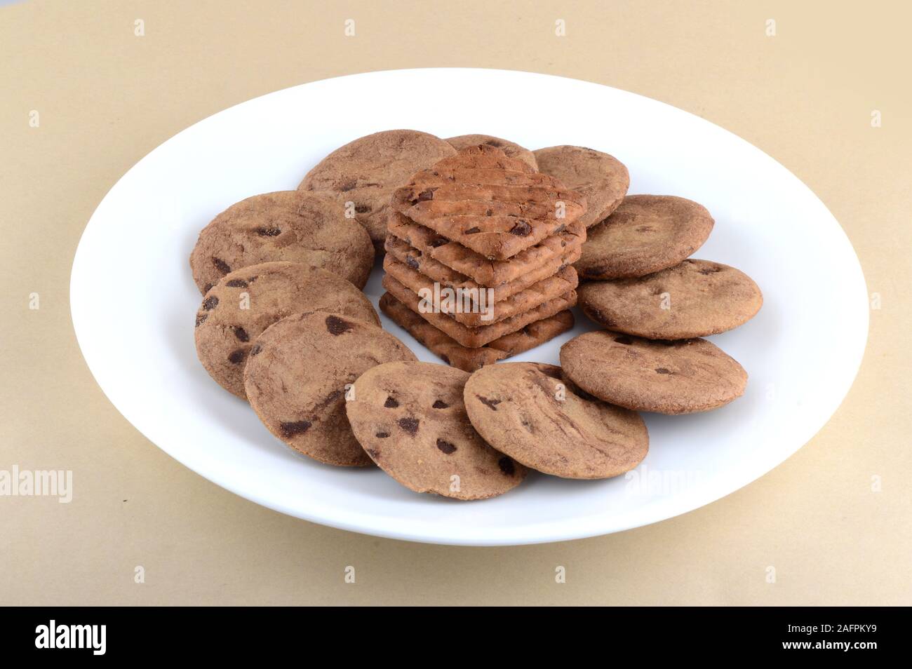Chocolate Chip Cookie in plate Stock Photo - Alamy