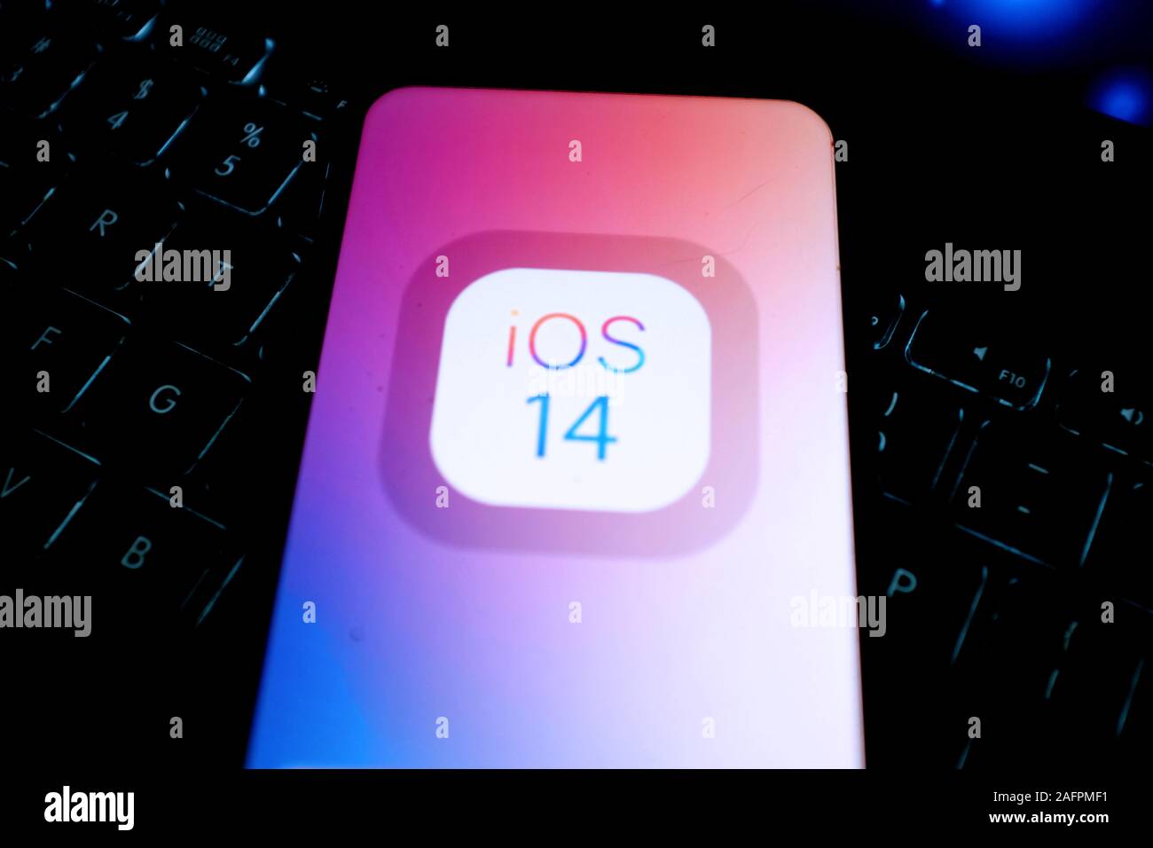 Ios 14 Logo High Resolution Stock Photography and Images - Alamy