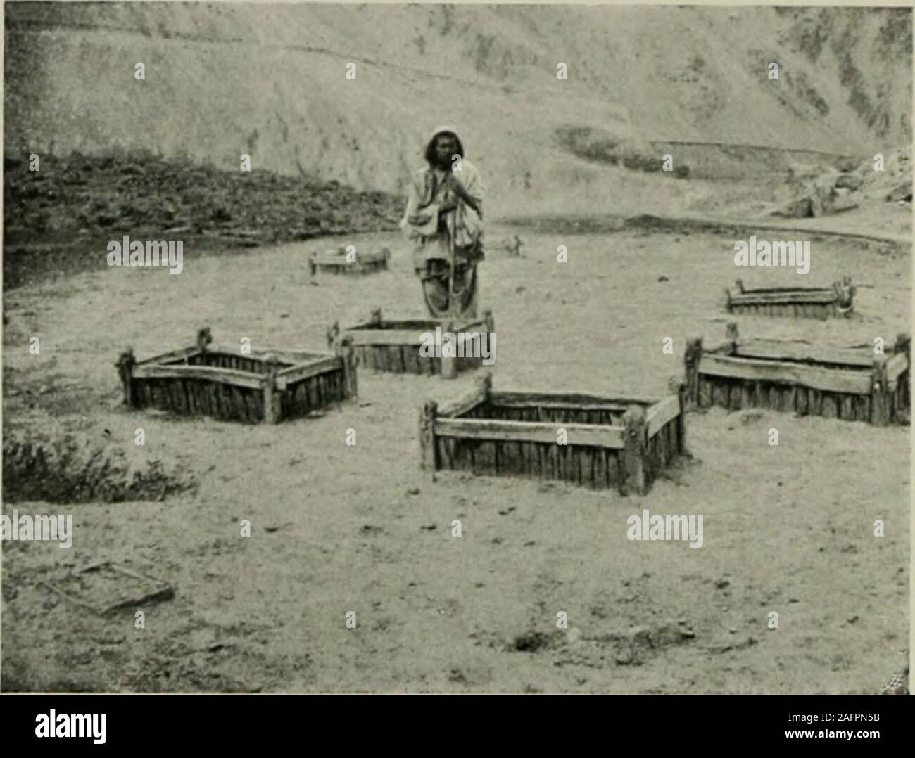 Abruzzi poverty hi-res stock photography and images - Alamy