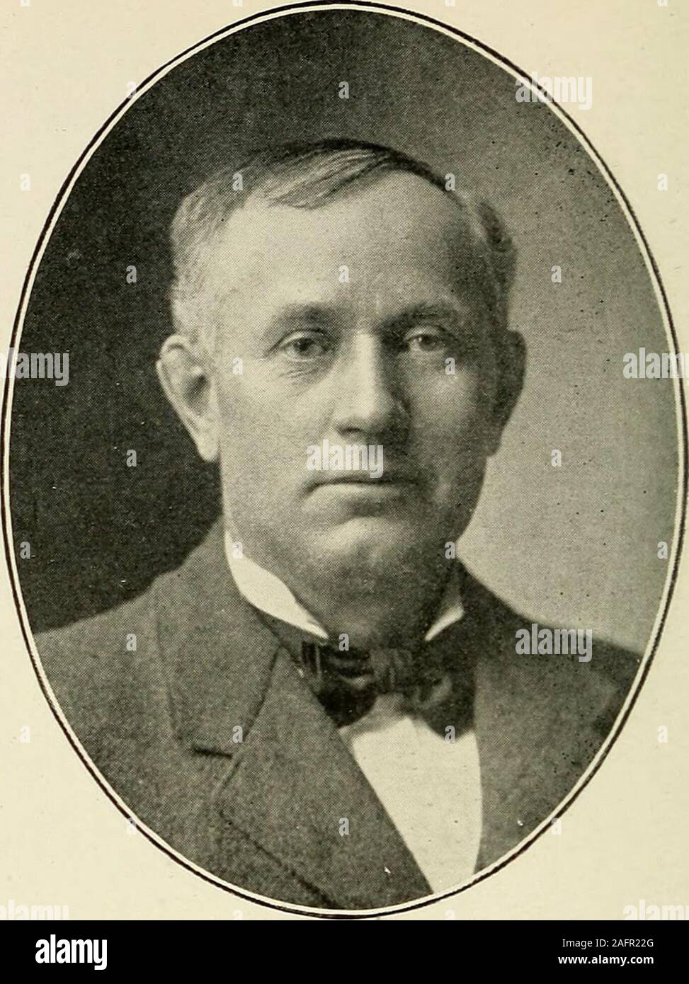 Owatonna bank hi-res stock photography and images - Alamy