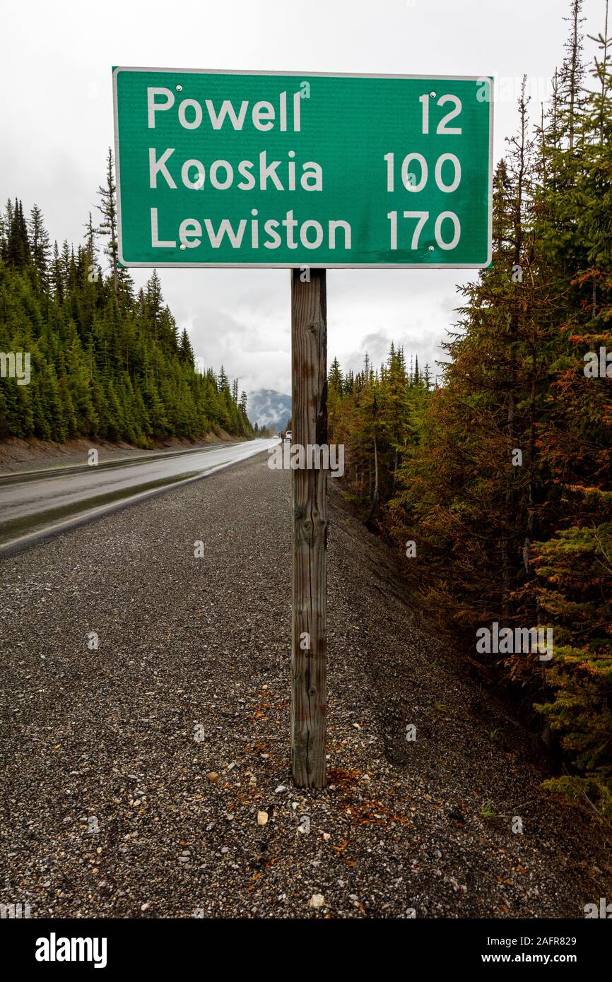 MAY 2019, USA - Road signs along the Lewis and Clark Expedition Trail ...