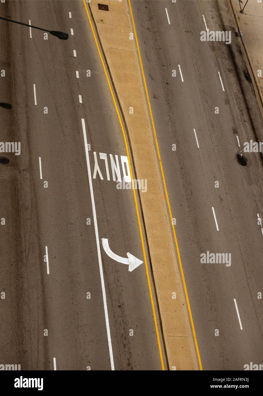 Turn arrow hi-res stock photography and images - Alamy