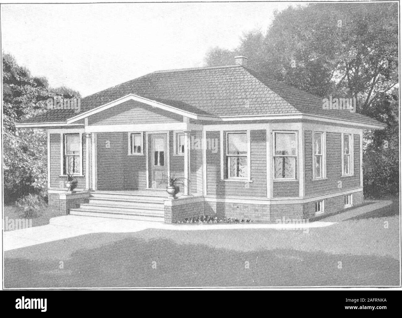 Chicago bungalow harris hi-res stock photography and images - Alamy