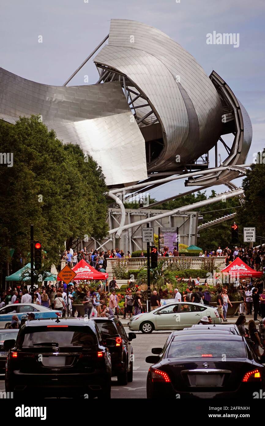 Jay Pritzker pavilion in Millennium Park Chicago Illinois Stock Photo ...