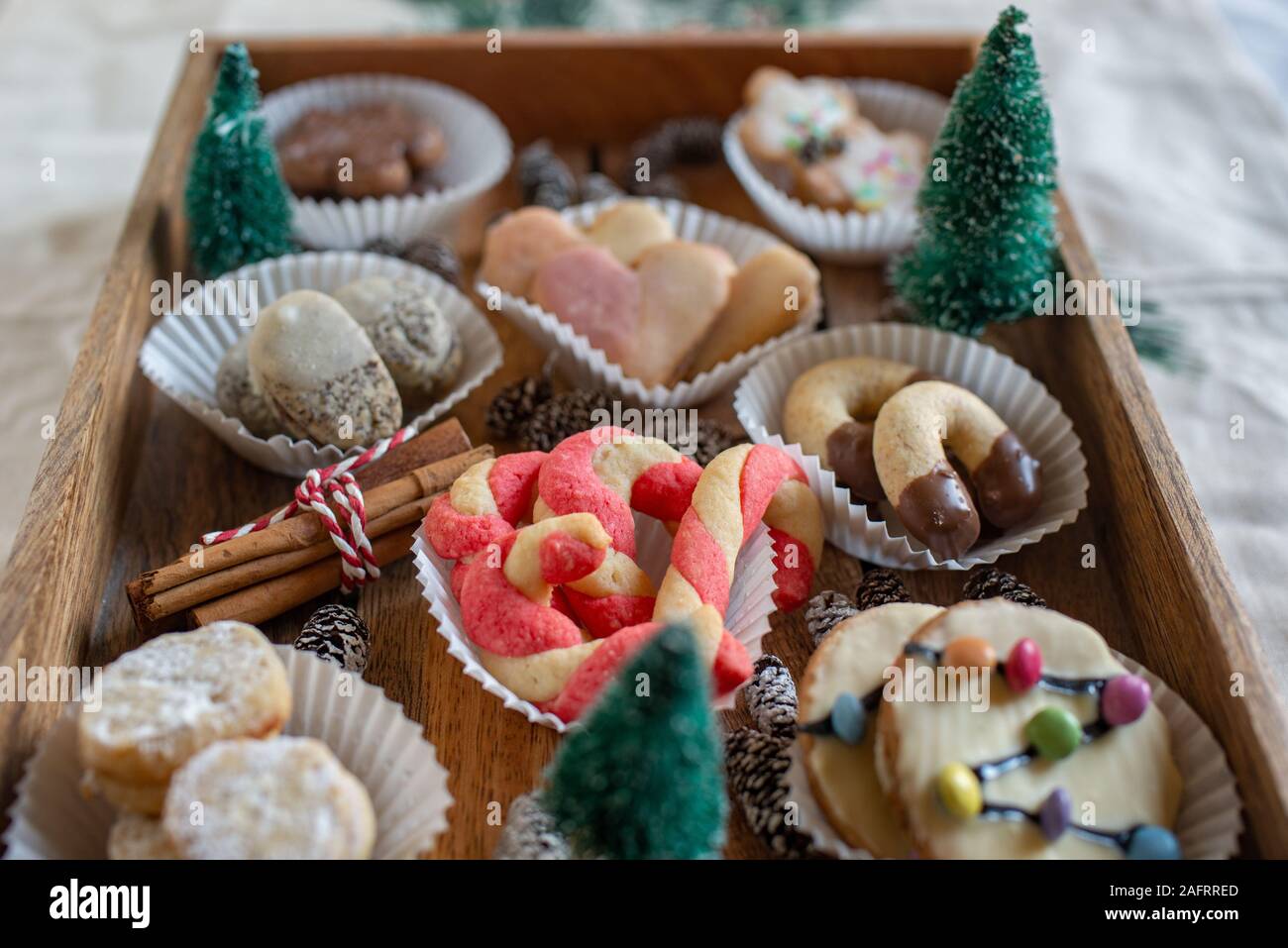 Traditional German Christmas Cookies Stock Photo - Alamy