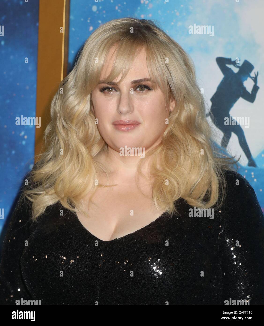 Rebel wilson cats premiere hi-res stock photography and images - Alamy