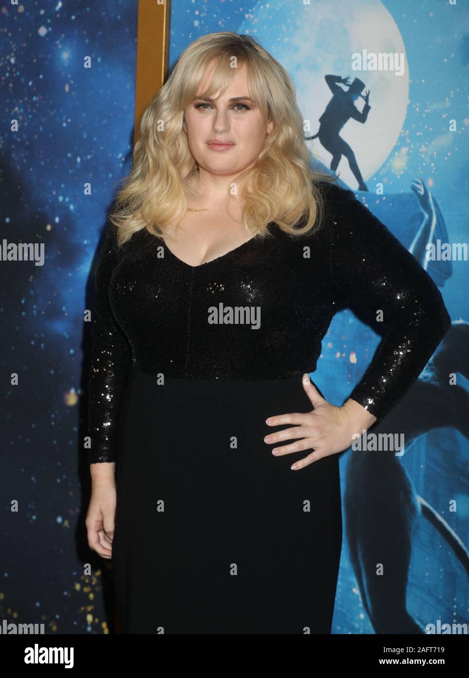 Rebel wilson cats premiere hi-res stock photography and images - Alamy