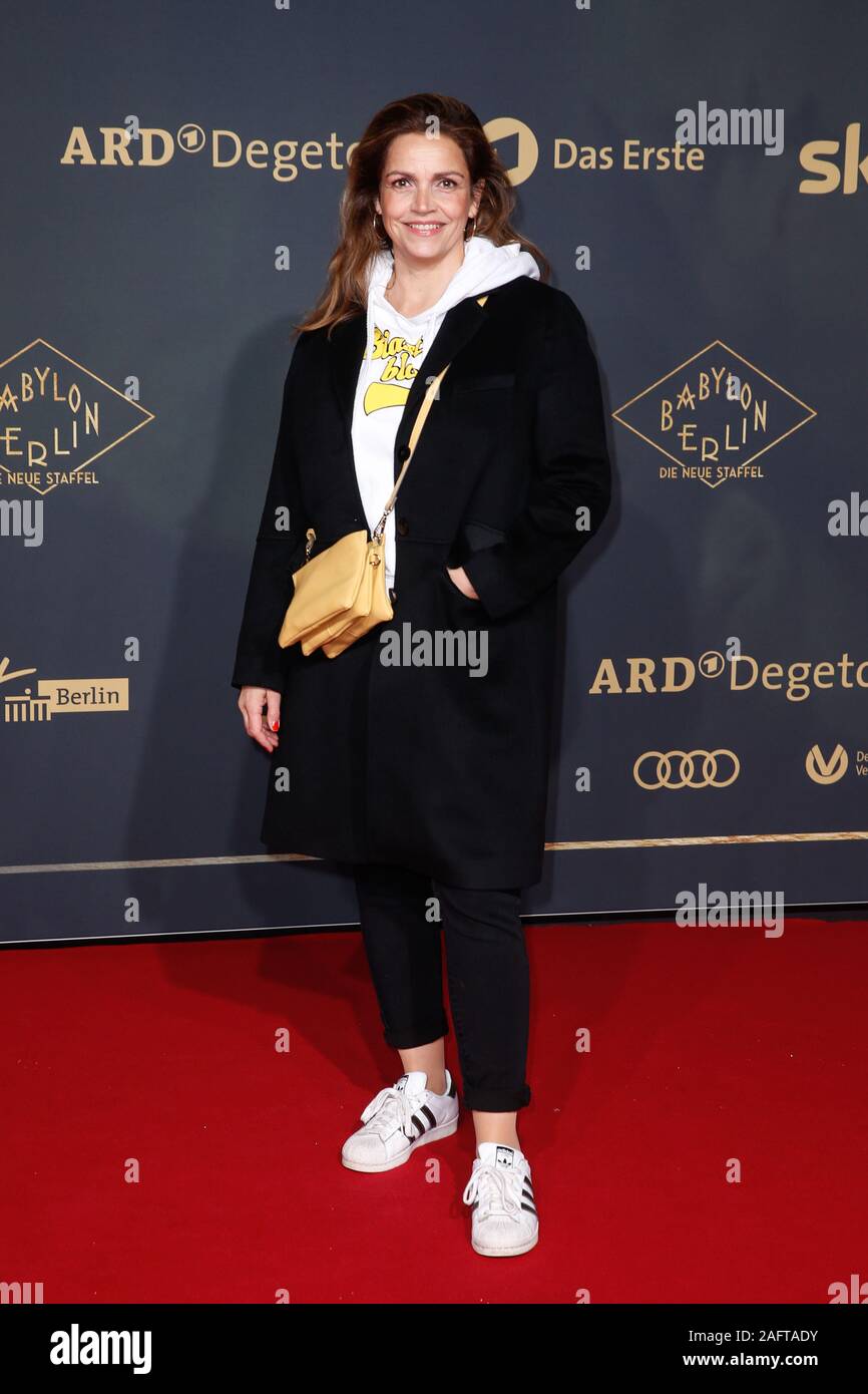 Rebecca immanuel 2019 hi-res stock photography and images - Alamy