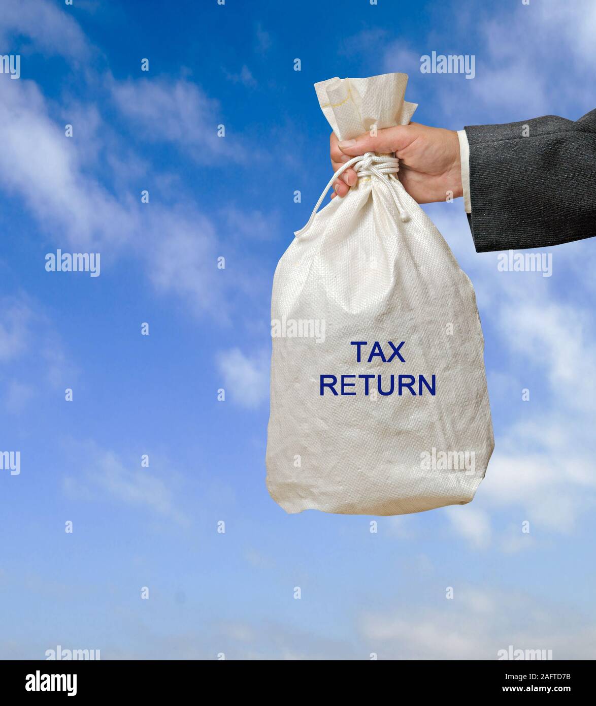 Return share hi-res stock photography and images - Alamy