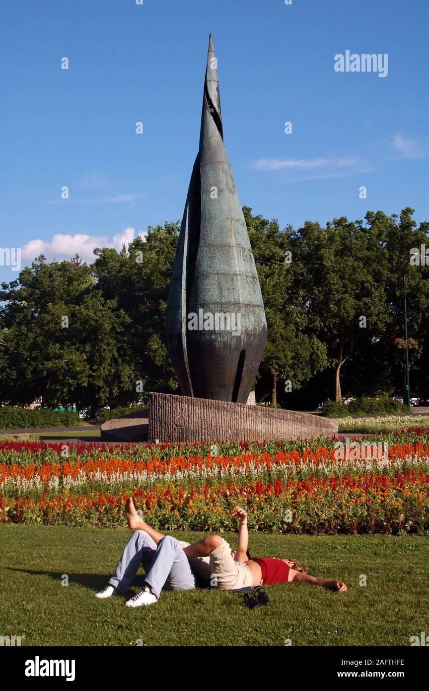 Margaret island budapest sculpture hi-res stock photography and images ...