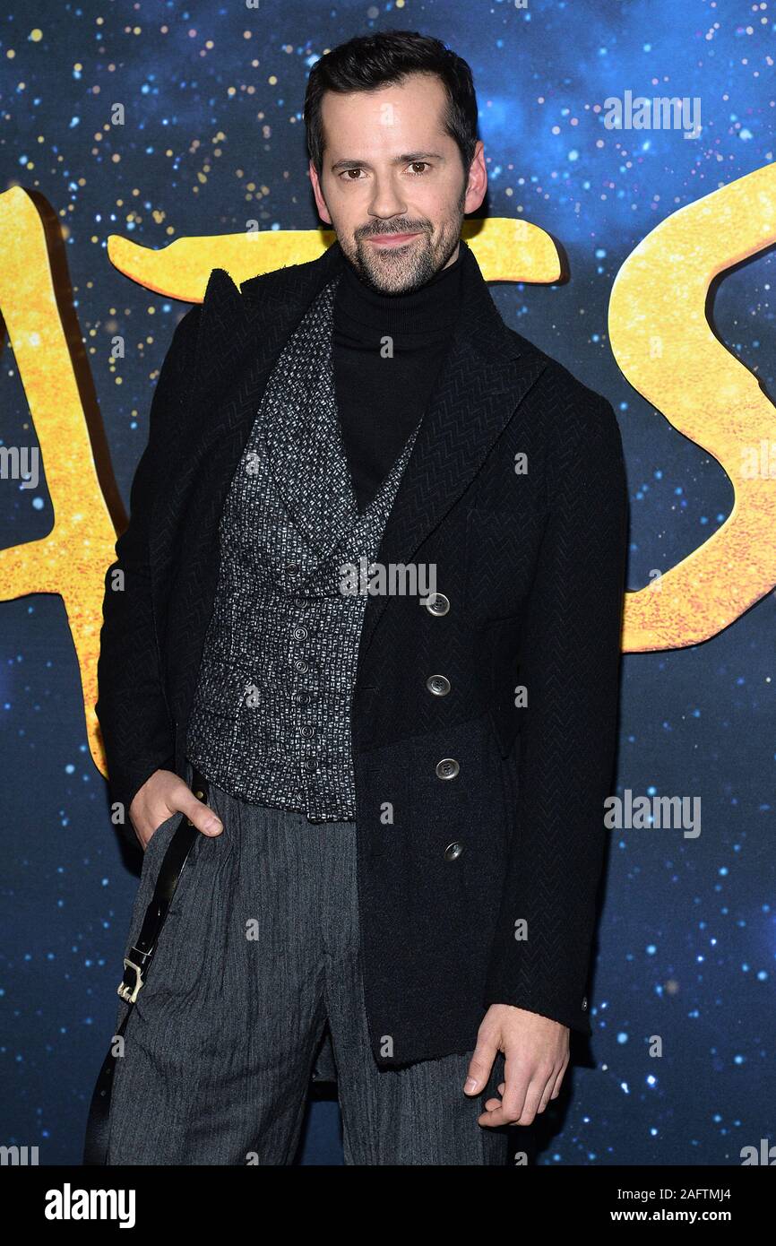 Robbie fairchild hi-res stock photography and images - Alamy