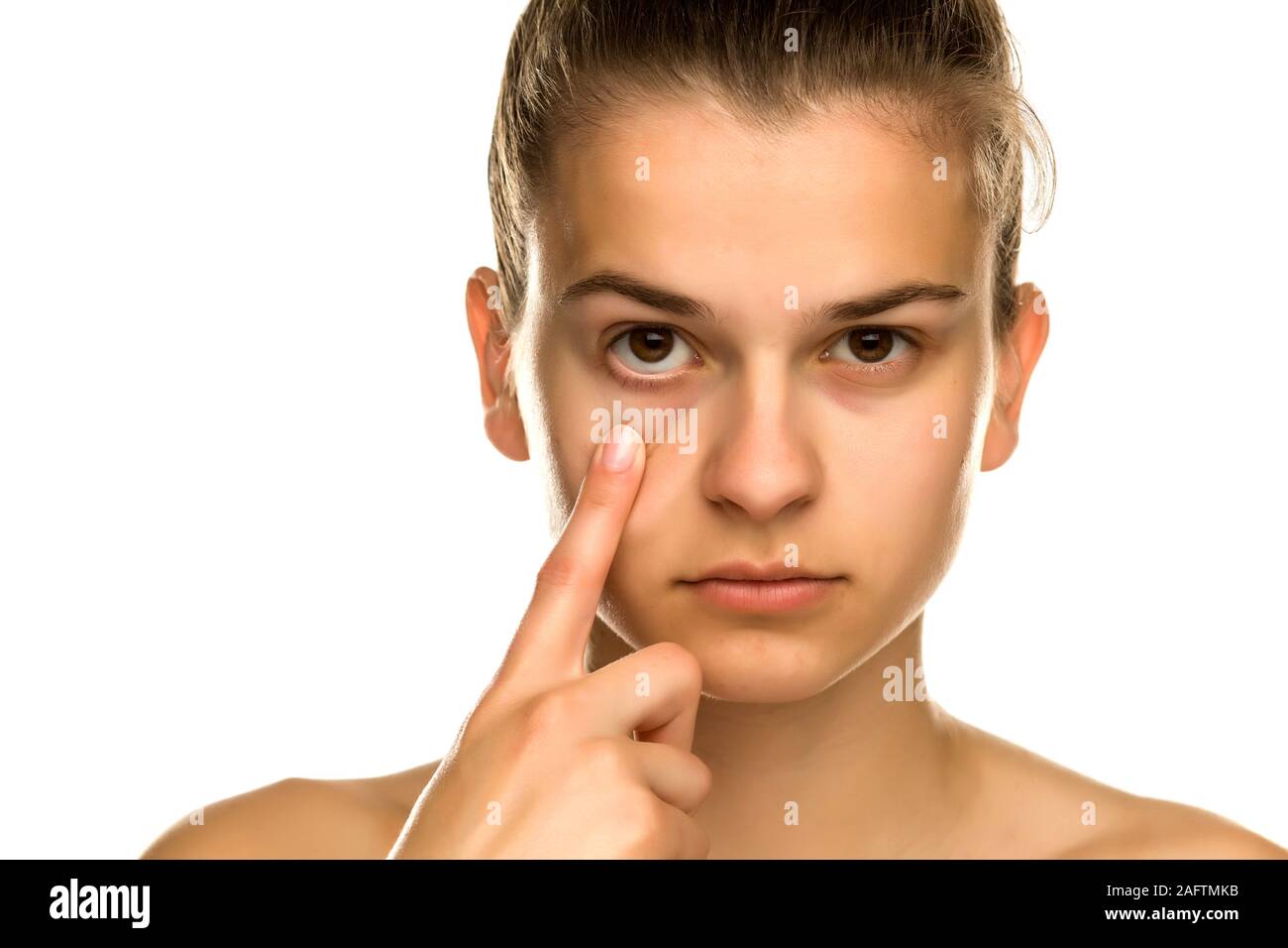 Pull down shot hi-res stock photography and images - Alamy