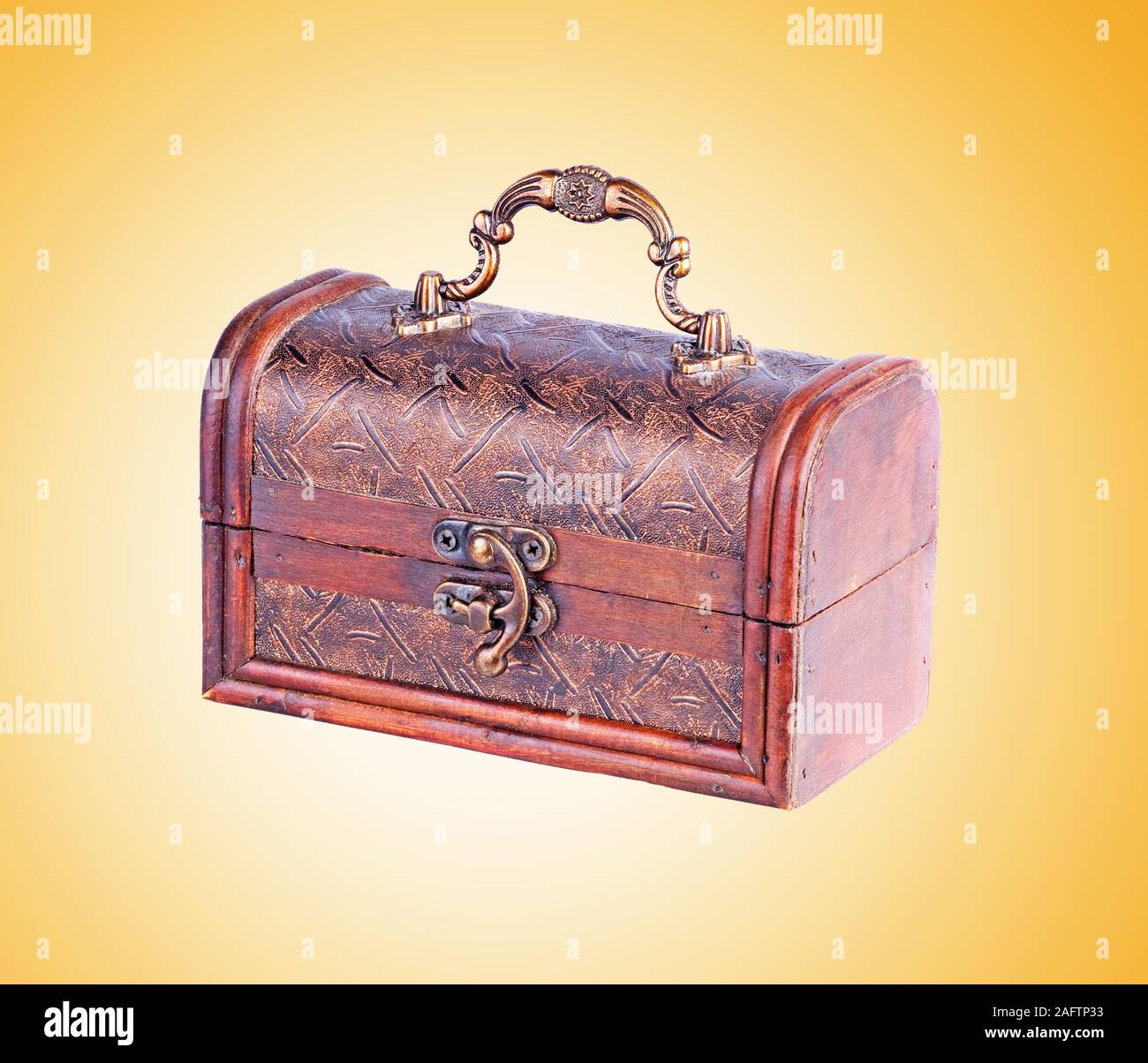 Wooden treasure chest Stock Photo - Alamy