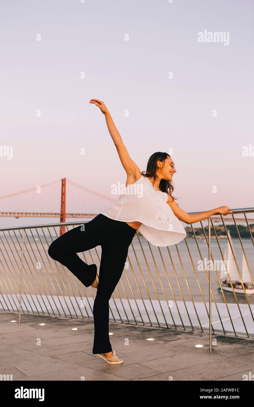 Dancer series hi-res stock photography and images - Alamy