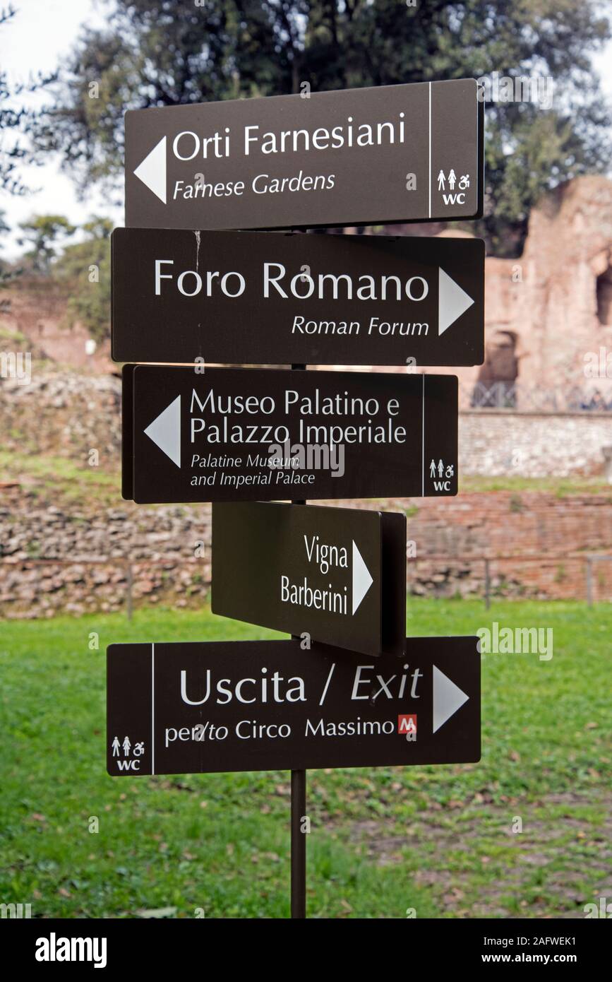 Palatine museum on palatine hill hi-res stock photography and images ...