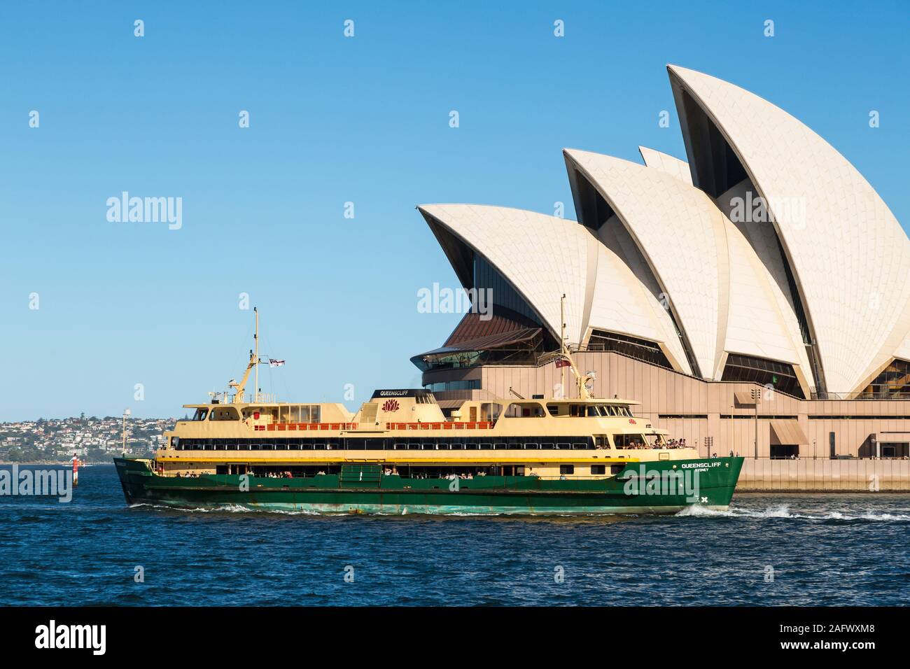 Passes opera house hi-res stock photography and images - Alamy