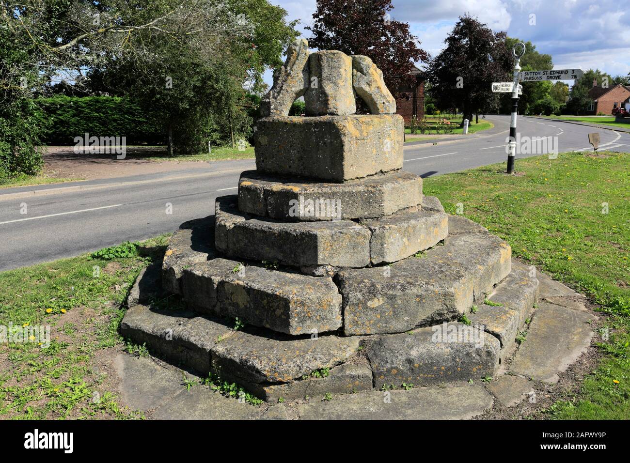 James sutton hi-res stock photography and images - Alamy