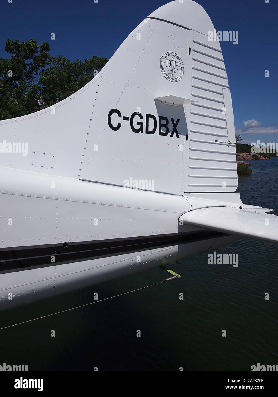Vintage seaplane hi-res stock photography and images - Alamy