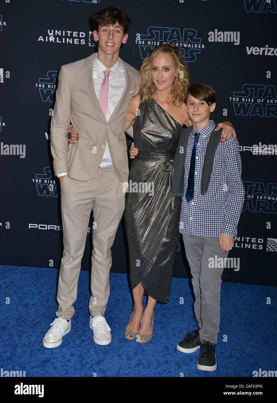 Kim raver family los angeles premiere hi-res stock photography and ...