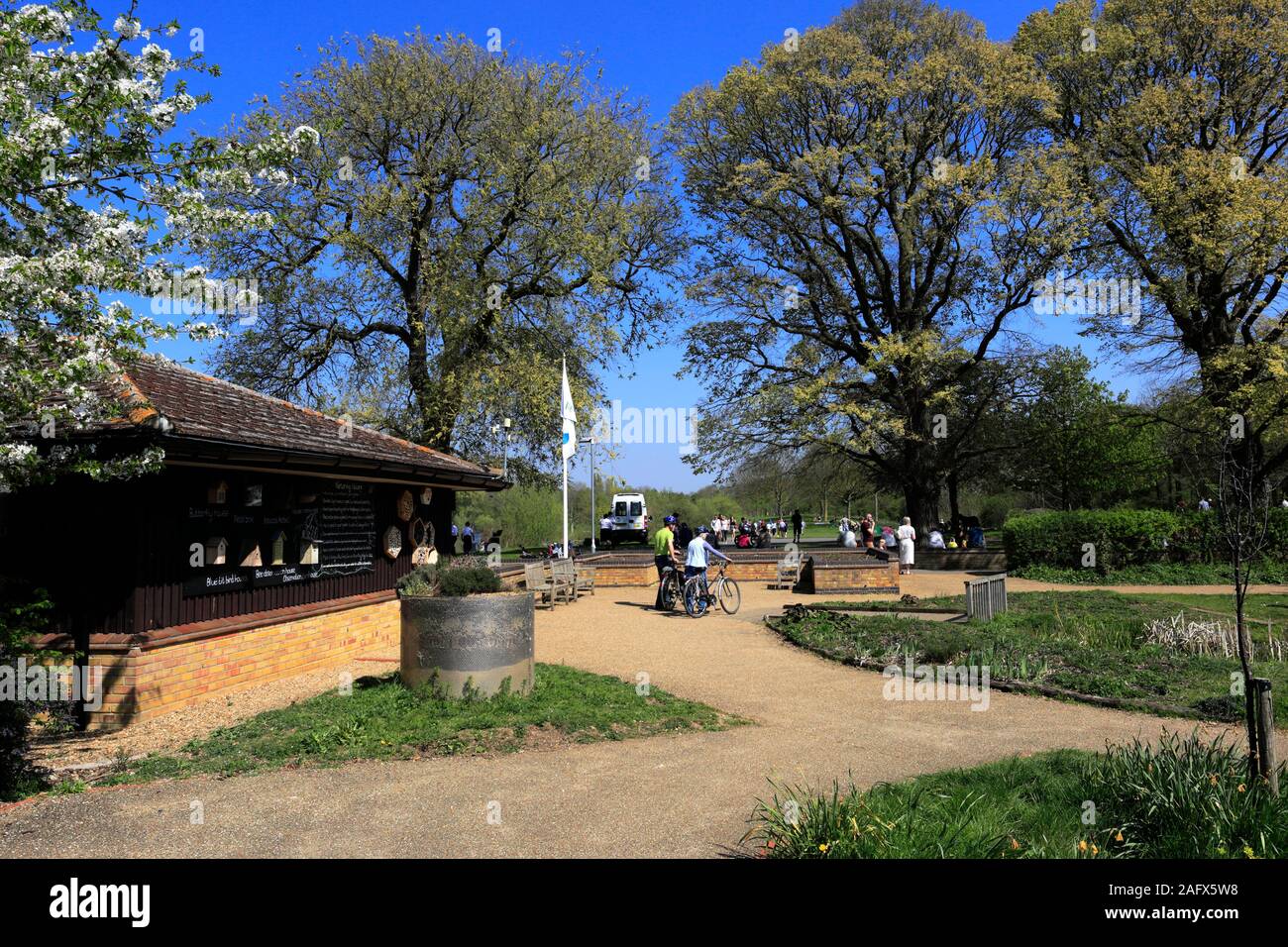 Ferry meadows lakes hi-res stock photography and images - Alamy