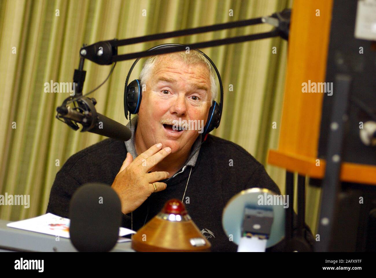 Bbc radio wales hi-res stock photography and images - Alamy