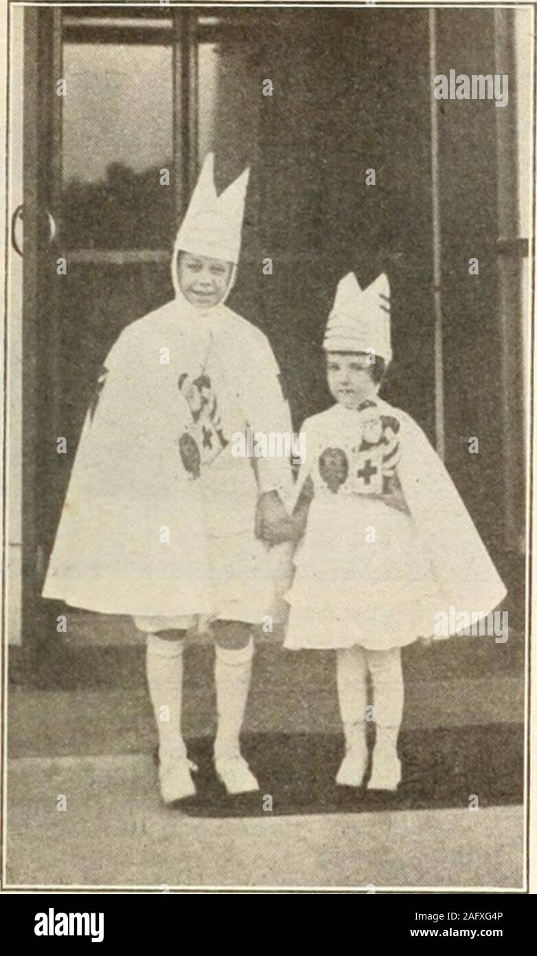 Unclean teeth hi-res stock photography and images - Alamy