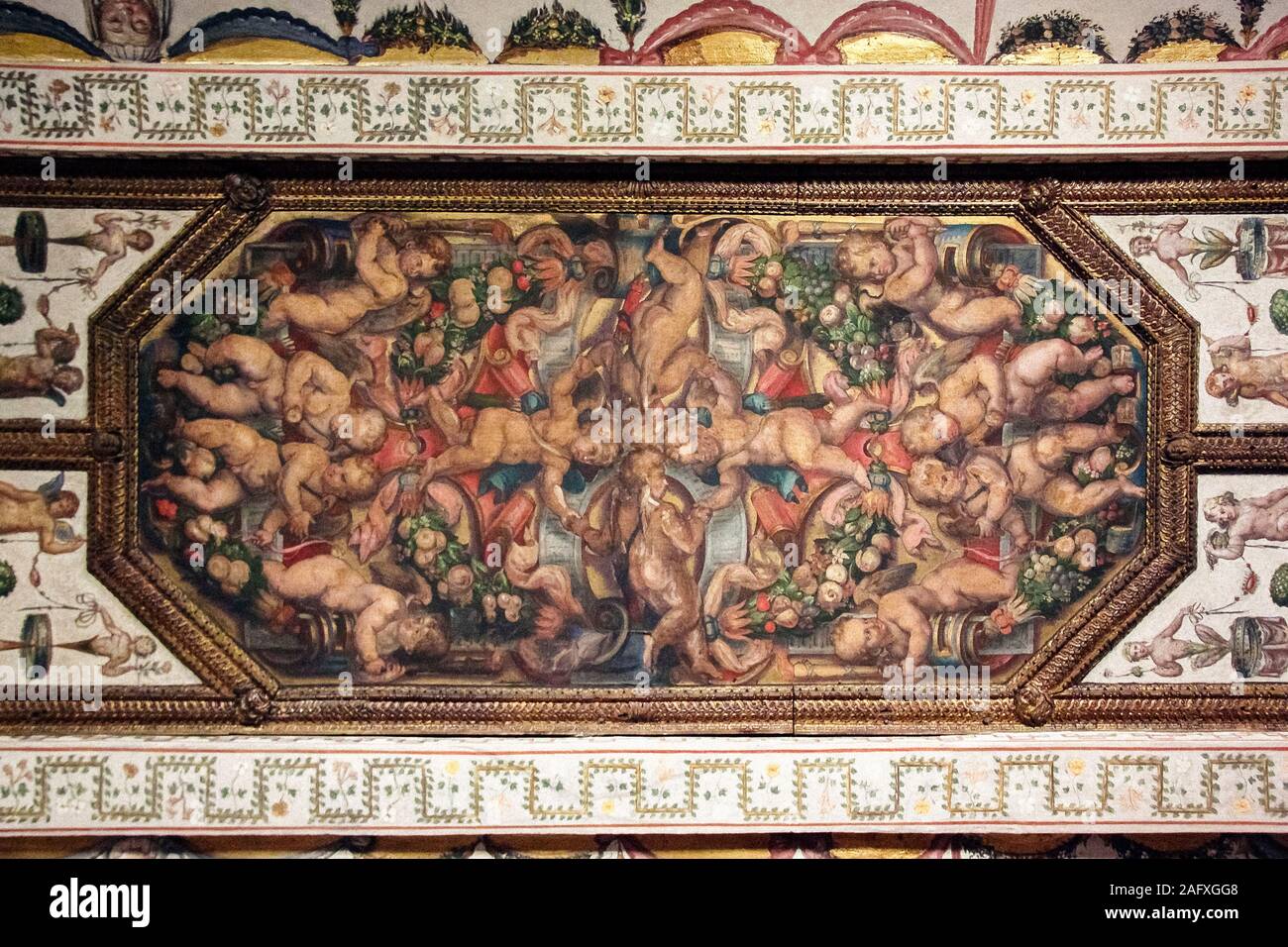 Government antechamber hi-res stock photography and images - Alamy