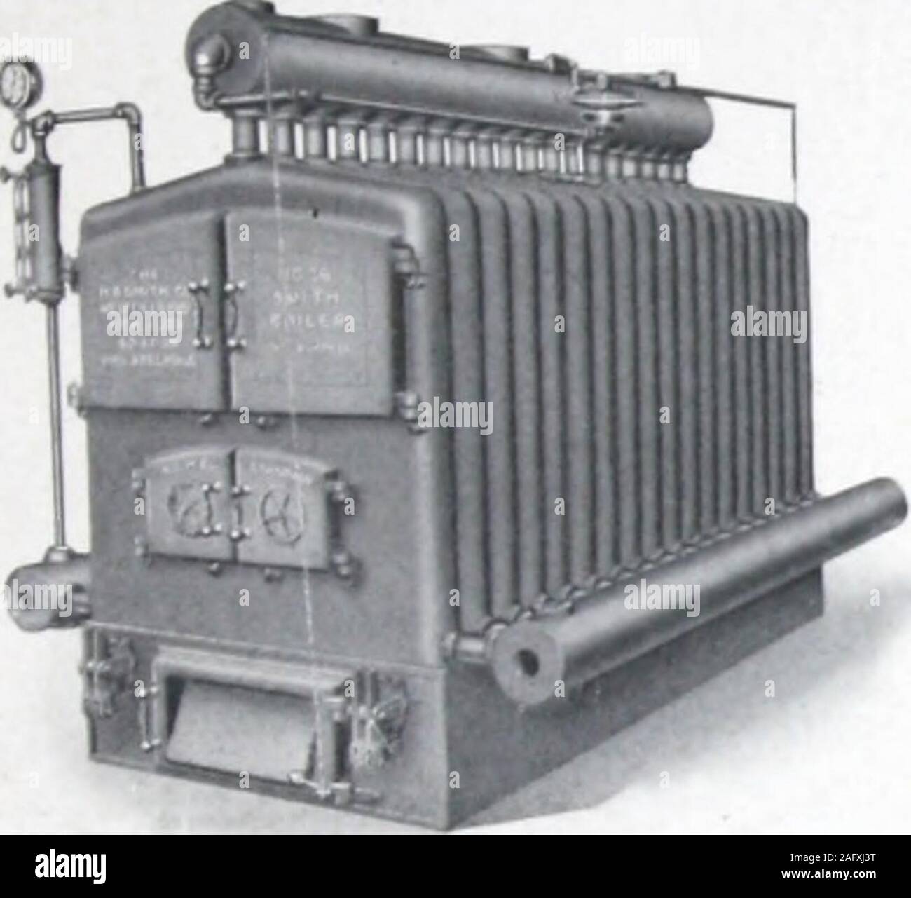 Lock and dam no 13 hi-res stock photography and images - Alamy