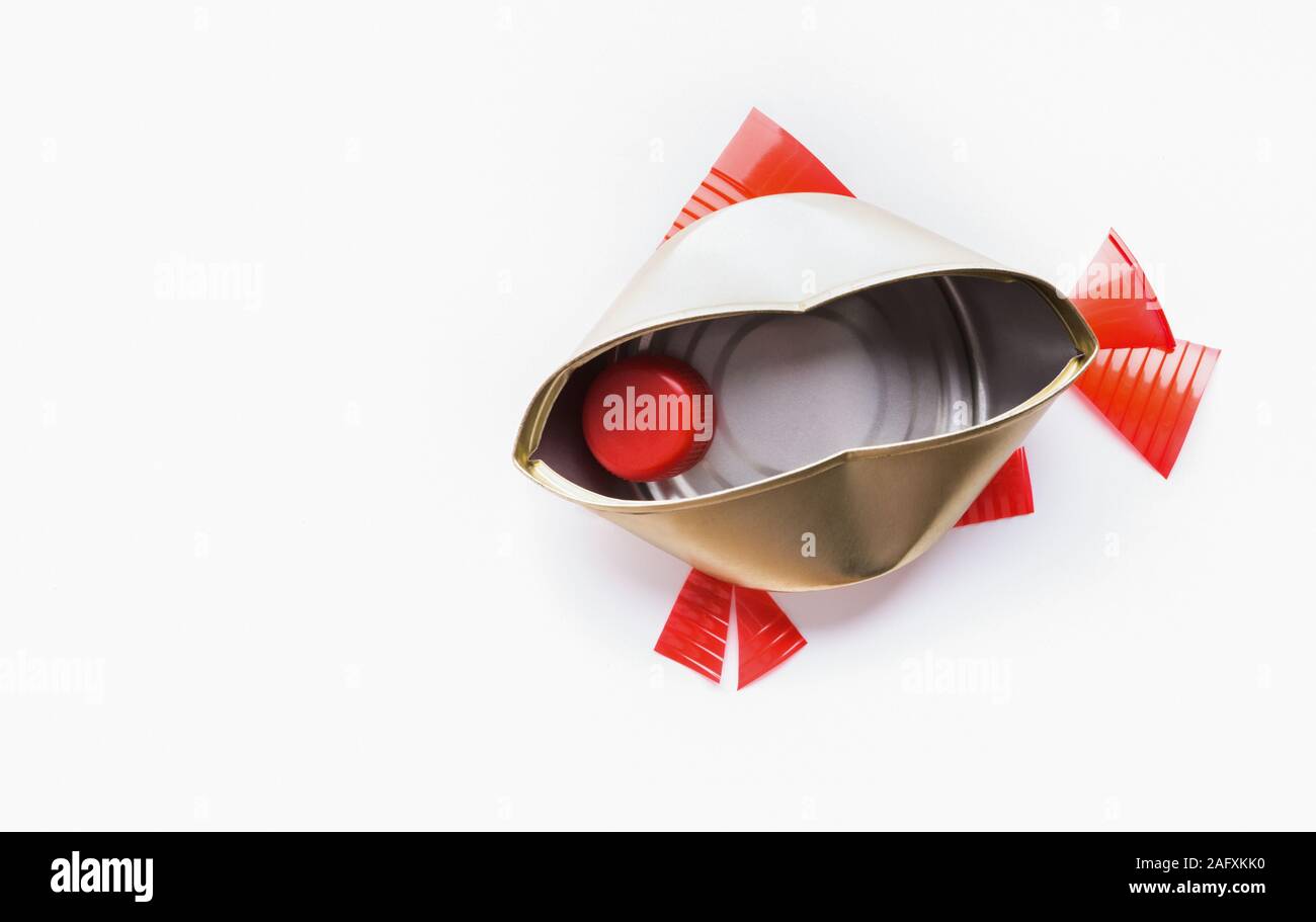 Fish plastic garbage Cut Out Stock Images & Pictures - Alamy