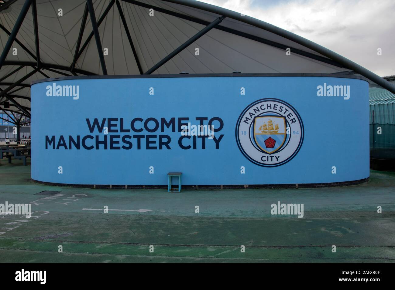 Billboard Welcome The Manchester City Football Club At Manchester ...