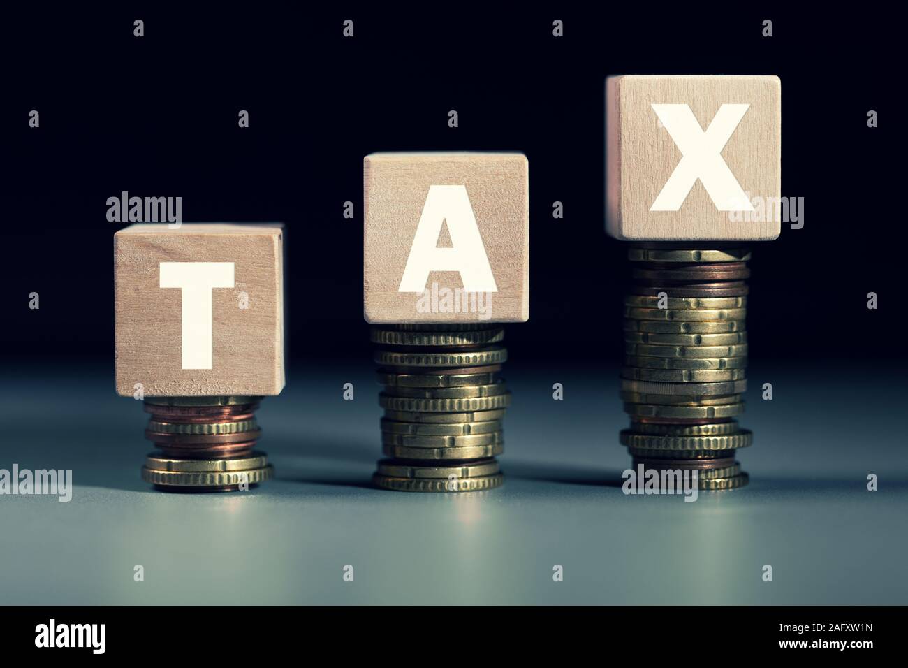 Coin letter hi-res stock photography and images - Alamy