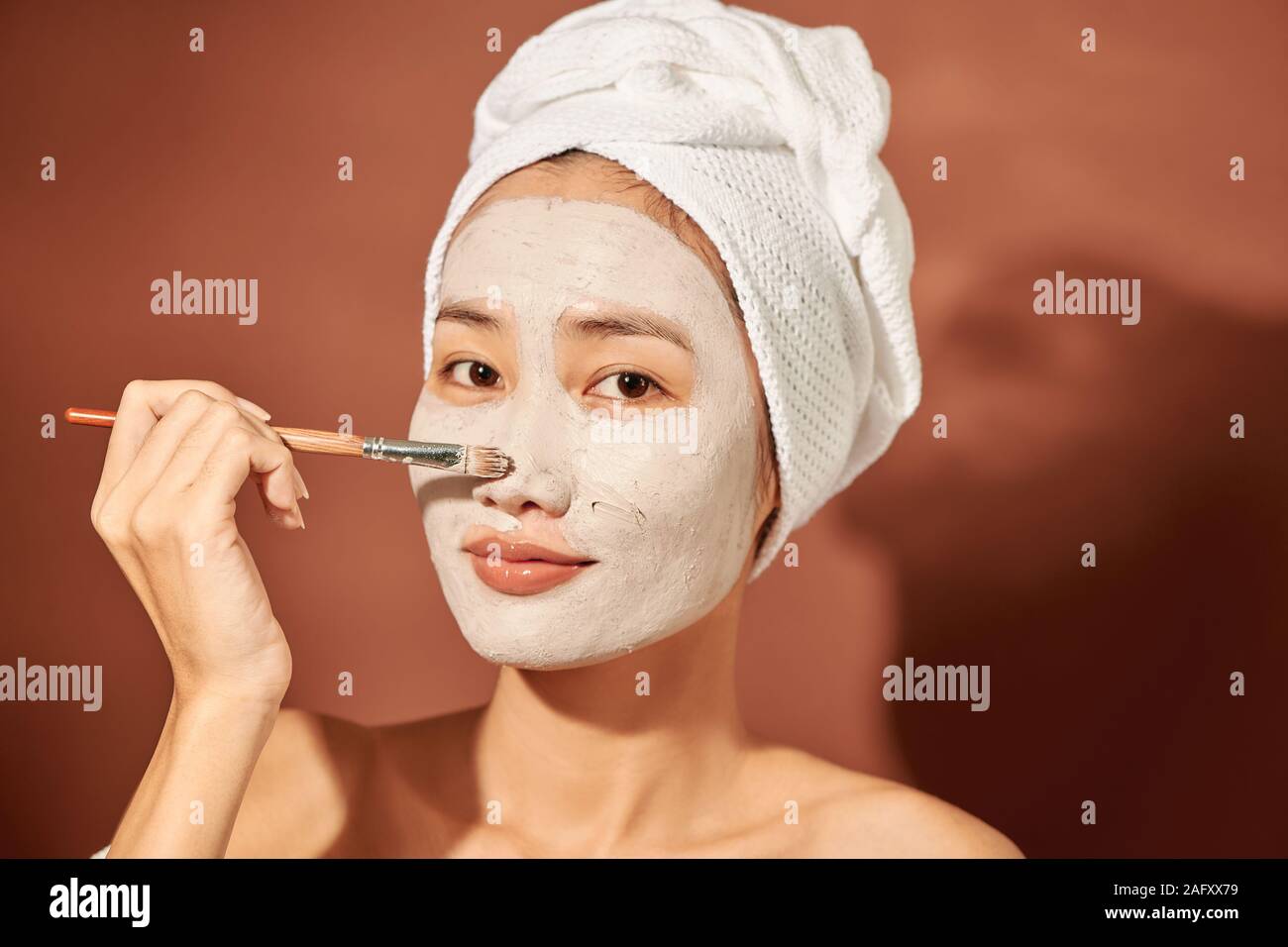 Cleansing mask hi-res stock photography and images - Alamy