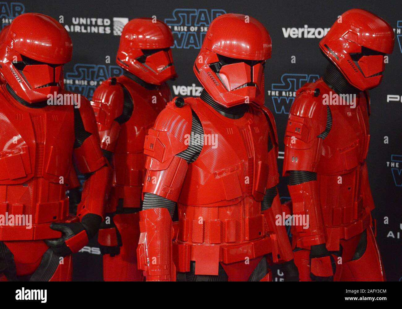 Los Angeles, USA. 16th Dec, 2019. Sith Trooper arrives at Disney's STAR ...