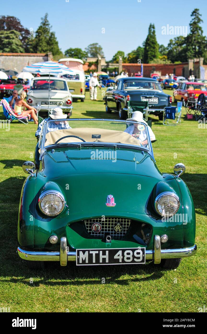 Classic Car show in England UK Stock Photo - Alamy