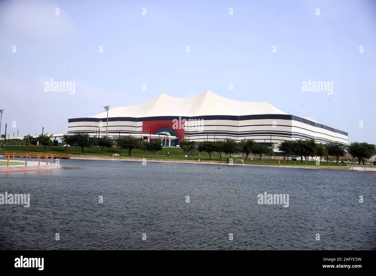 Al bayt stadium qatar hi-res stock photography and images - Alamy